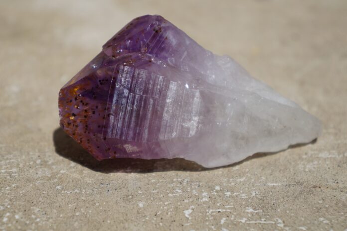 How to Tell if Amethyst is Real or Fake in 3 Easy Ways - Neocrystals ...