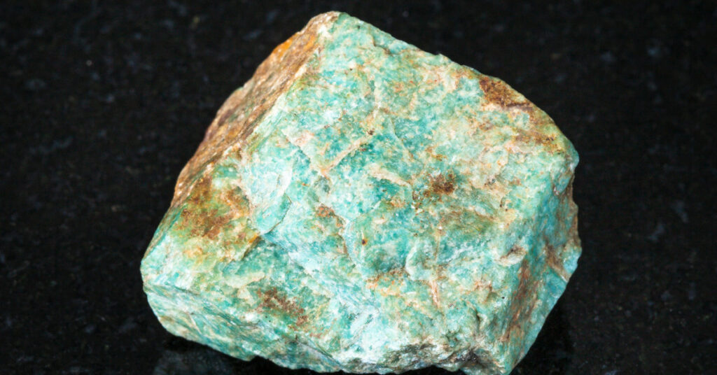 5 Types of Amazonite and their Best Uses