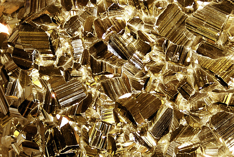 How to Use Pyrite to Attract Wealth?