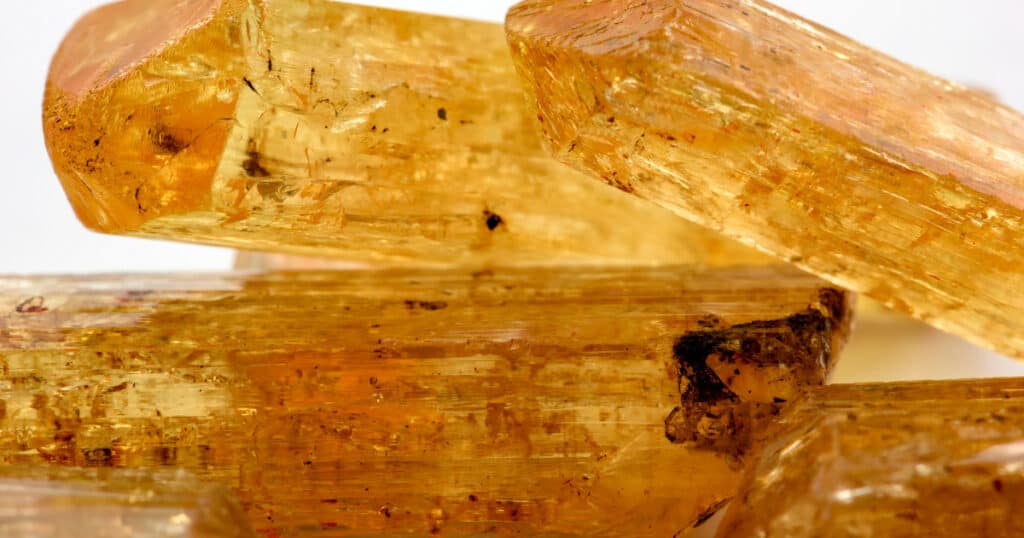Yellow Topaz: Meaning, Healing Properties, Benefits and Uses