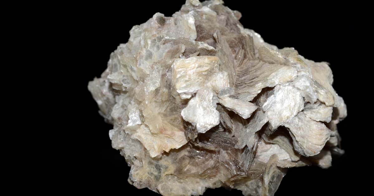 Muscovite Meaning: Healing Properties, Benefits and Uses