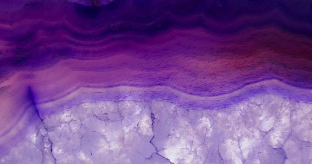 Purple Agate Meaning: Healing Properties, Benefits and Uses