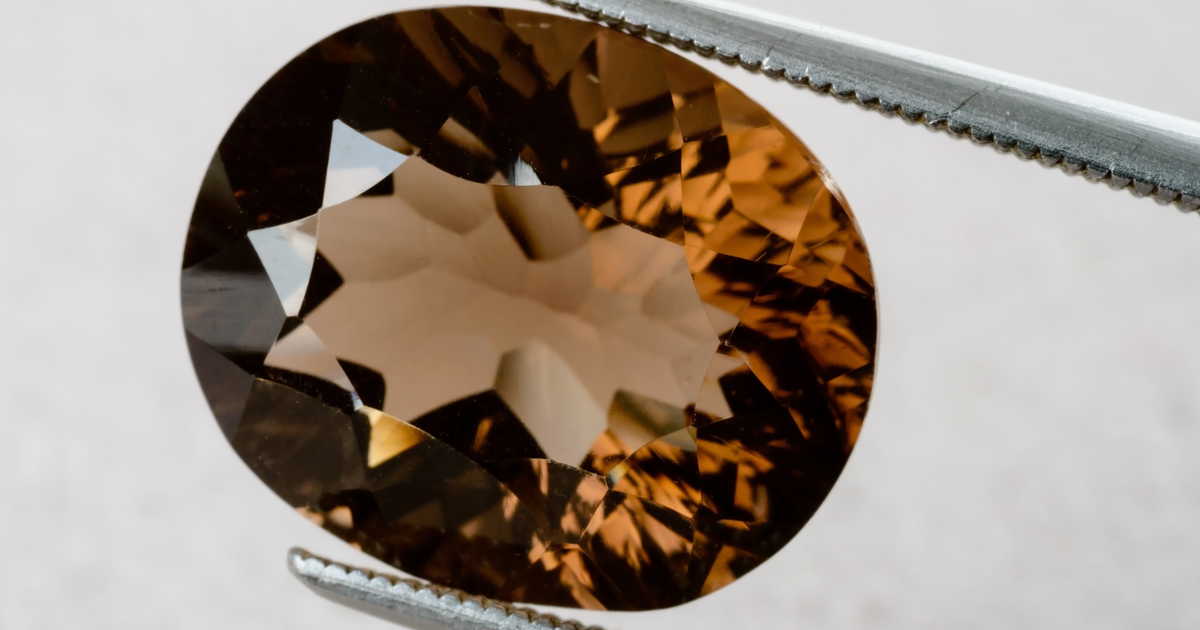 Sphene Meaning: Healing Properties, Benefits and Uses